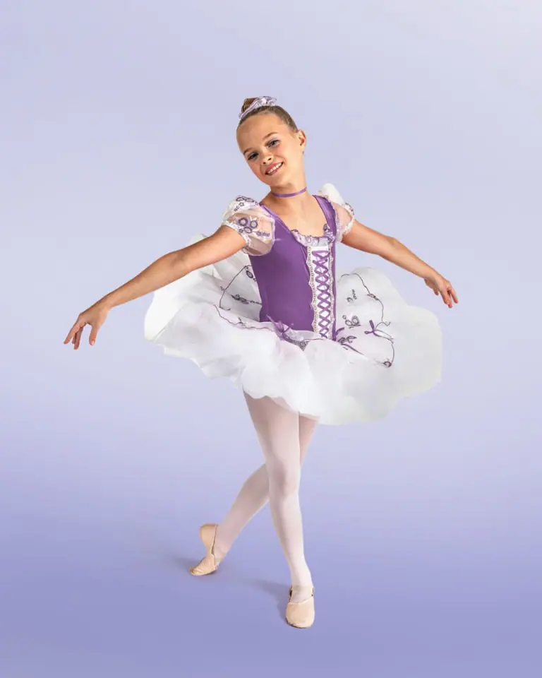 Ballet Photography Poses & Inspiration for Your Studio Shoot