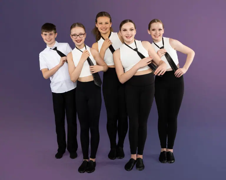 Dance Group Poses & Inspiration for Your Studio Shoot