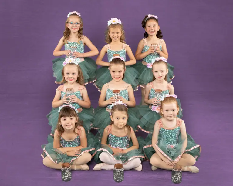 Dance Group Poses & Inspiration for Your Studio Shoot