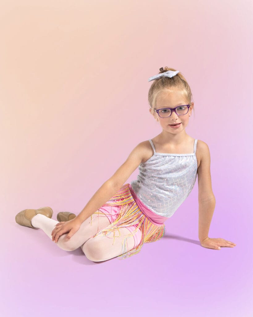 Easy Poses for Little Ones & Inspiration for Your Studio Shoot